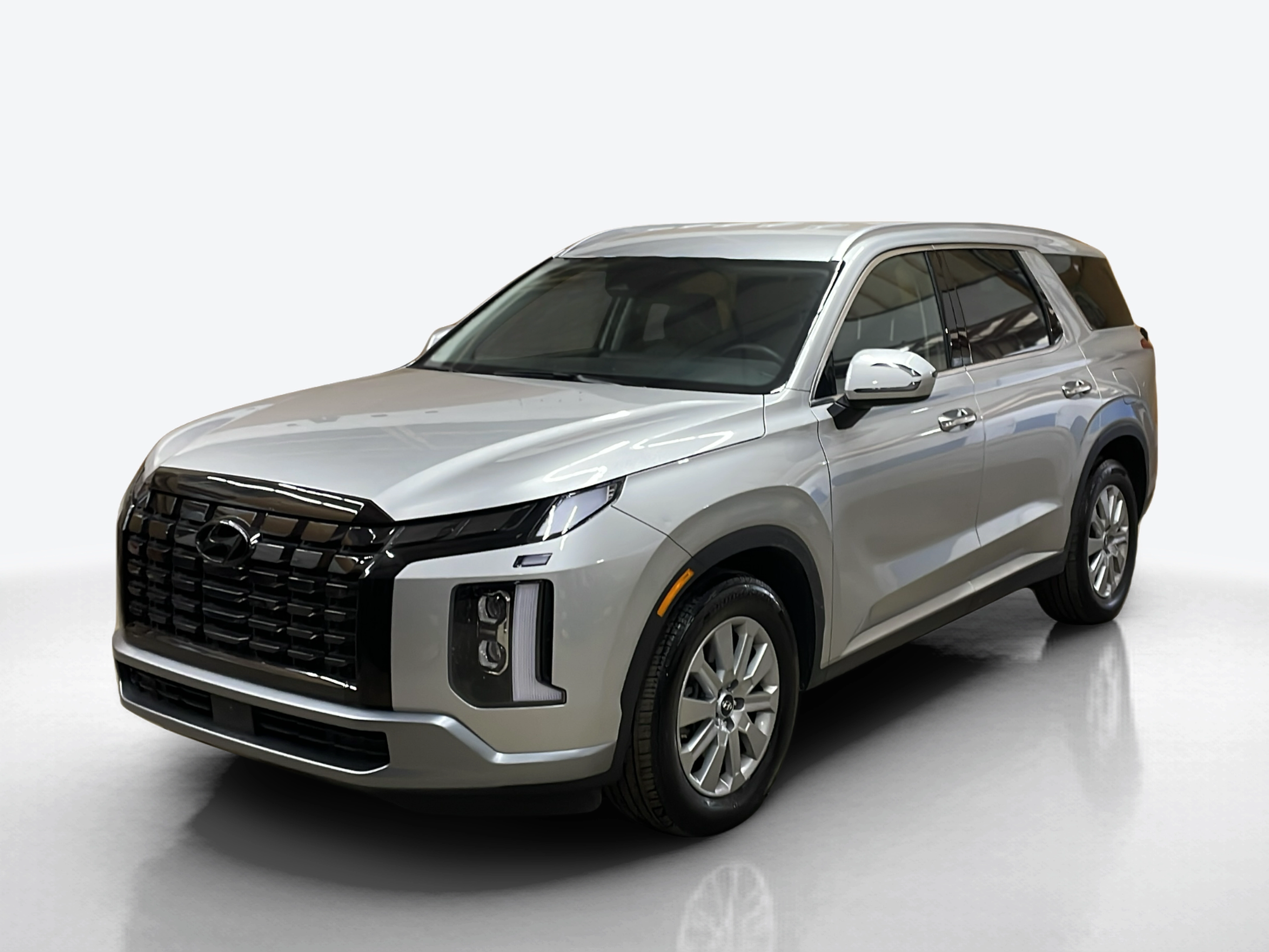 2024 Hyundai Palisade | Starts at $539/mo | 44,529 mi | Silver