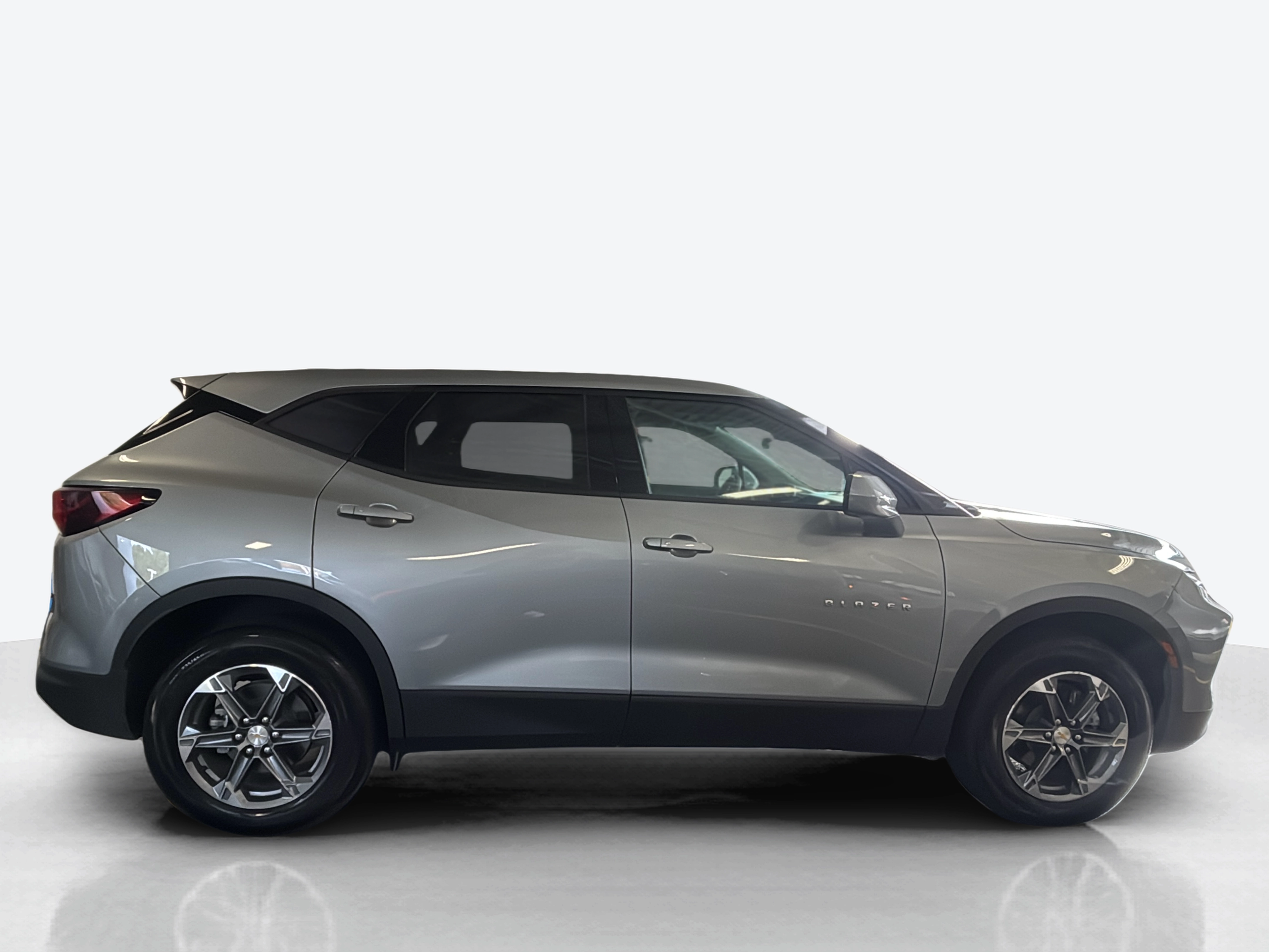 2025 Chevrolet Blazer | Starts at $564/mo | 17,130 mi | Gray