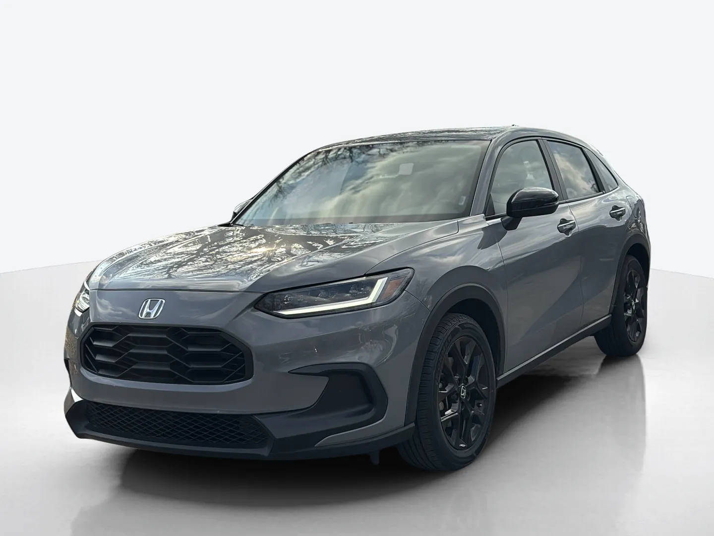 2025 Honda HR-V | Starts at $534/mo | 21,201 mi | Grey